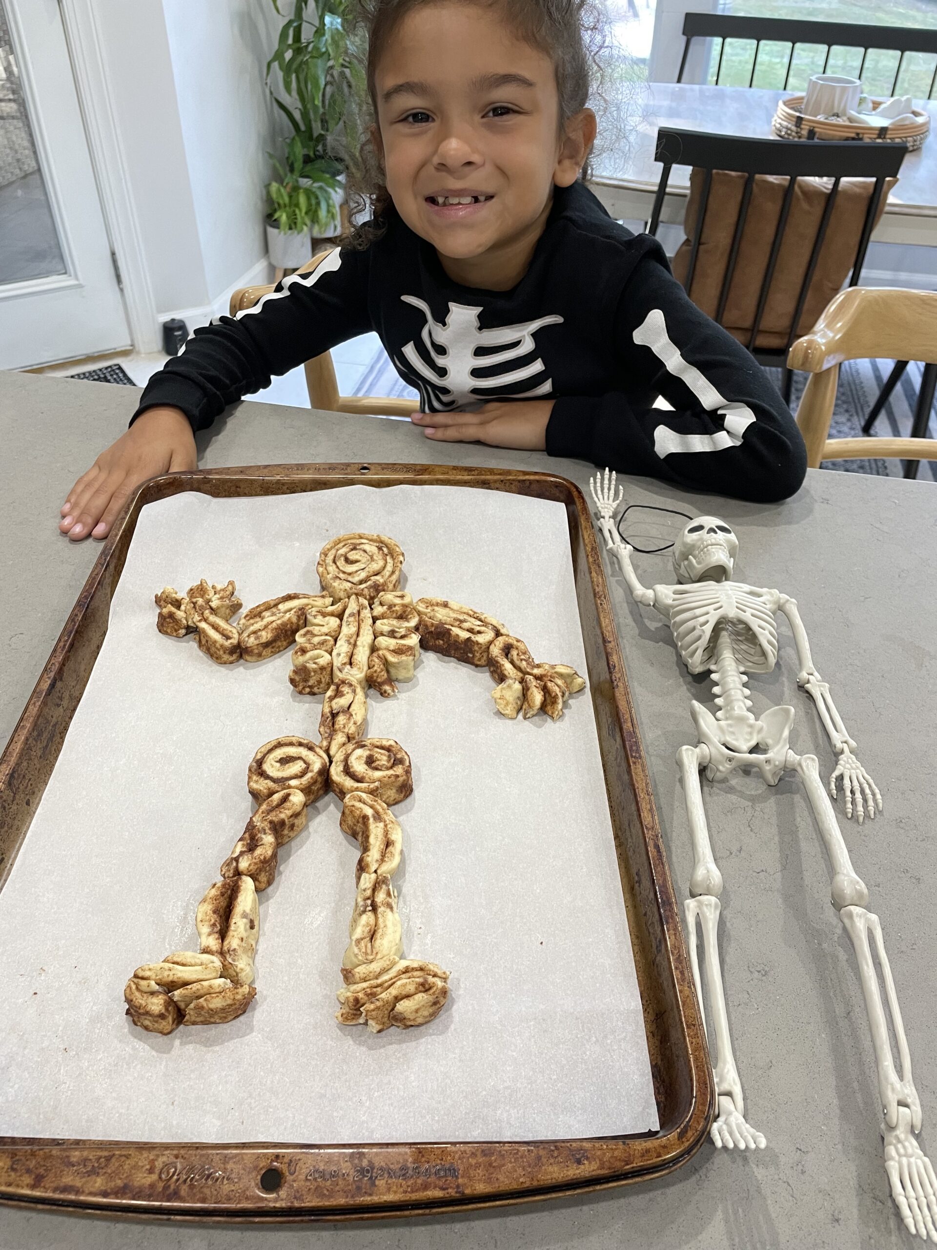 Cinnamon Roll Skeleton - White Oak Shop